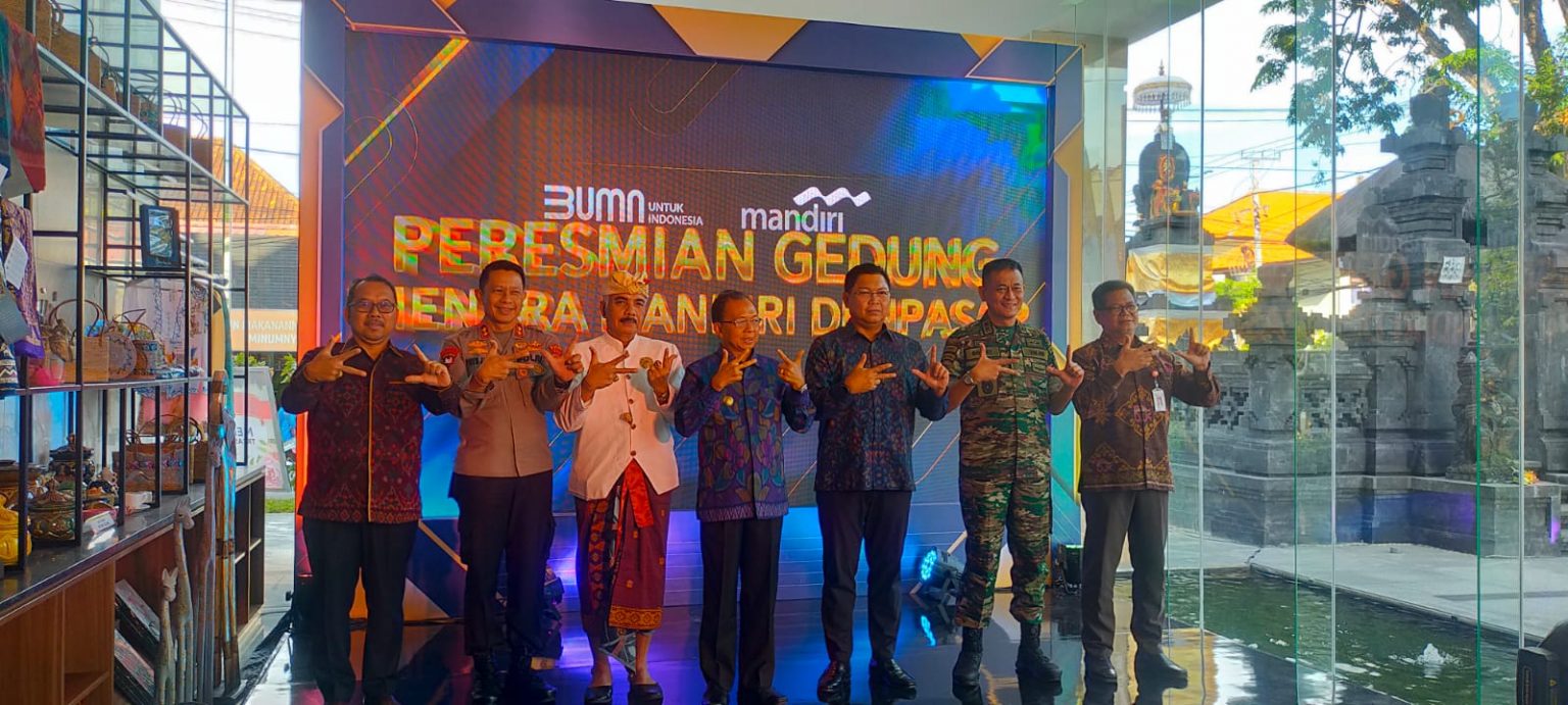 Gubernur Bali Resmikan Kantor Menara Mandiri Denpasar